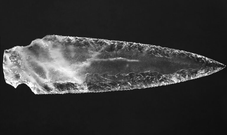 A 5,000-Year-Old Crystal Dagger Was Discovered Buried in Spain By ...