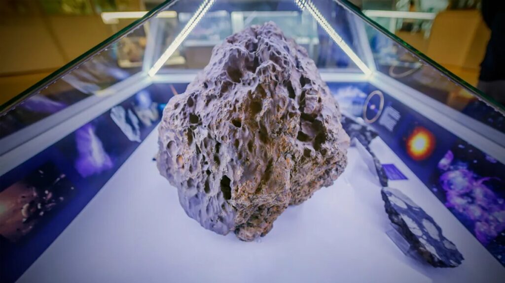 Previously Unseen Crystals Discovered in Chelyabinsk Meteorite Dust ...