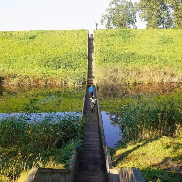 A Sunken Pedestrian Bridge in the Netherlands Parts the Waters Like ...