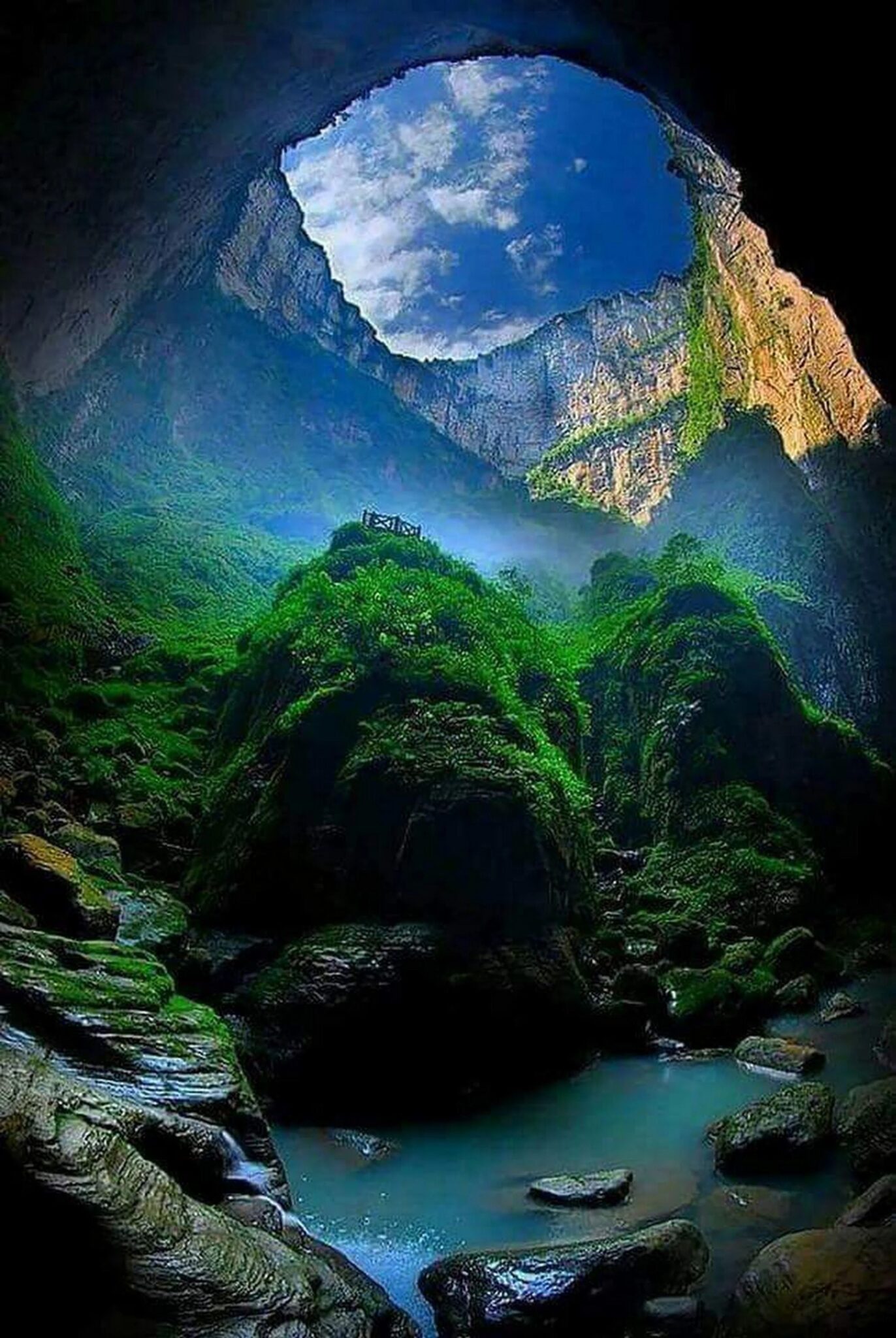 The Xiaozhai Tiankeng: Exploring the World’s Deepest Sinkhole - Hasan Jasim