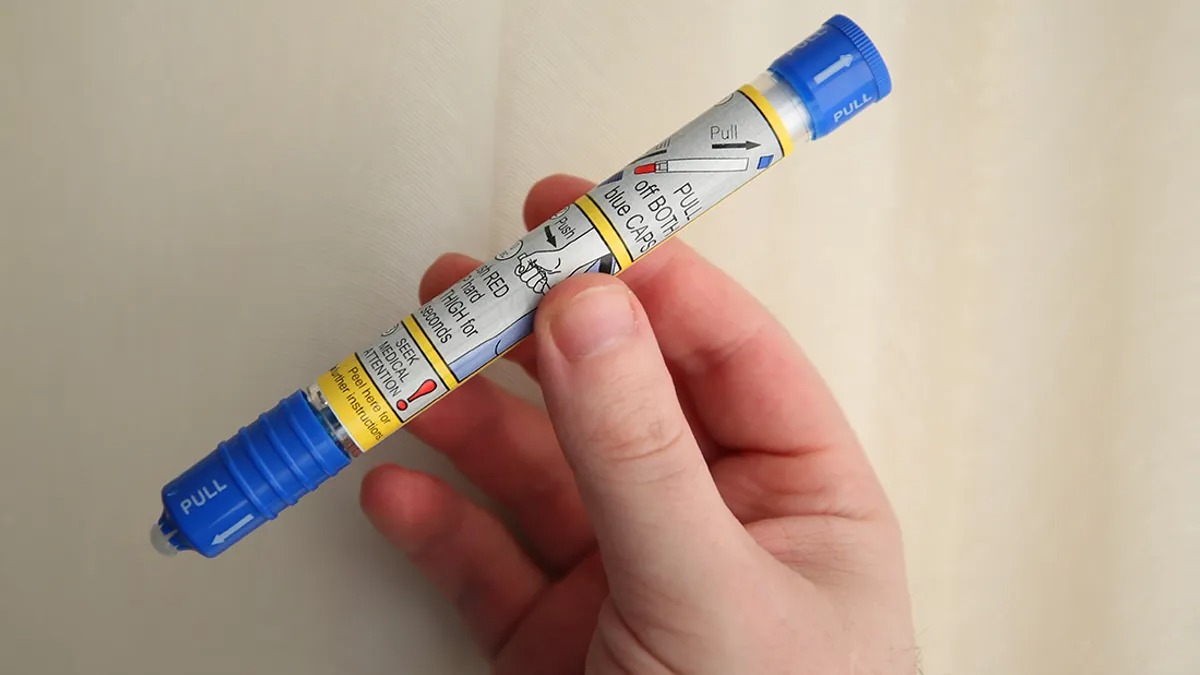Elementary School Students Discover EpiPens Turn Toxic in Space - Hasan ...