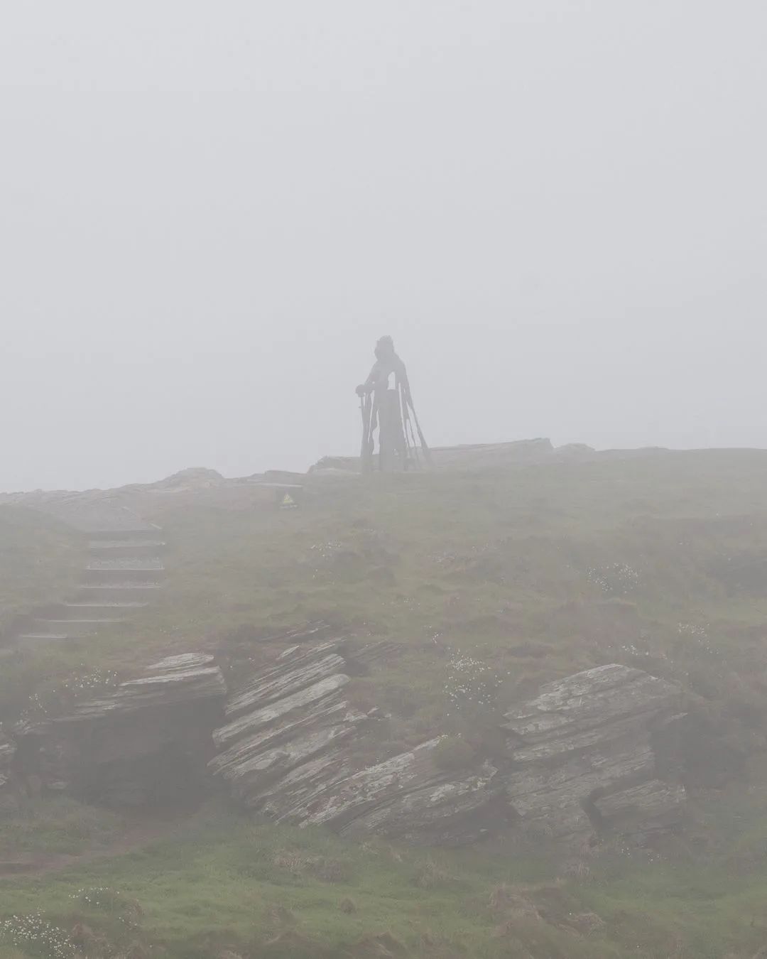 The King Arthur Statue: A Symbol of Power and Legend - Hasan Jasim