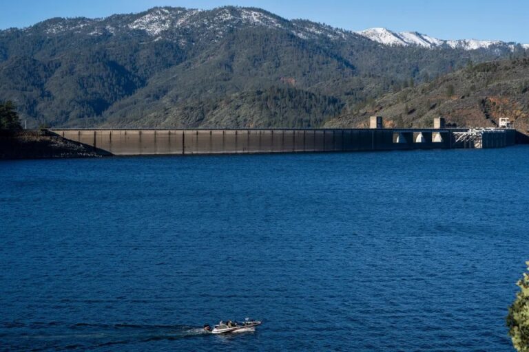California’s Lake Shasta rising from severe-drought levels in stunning ...