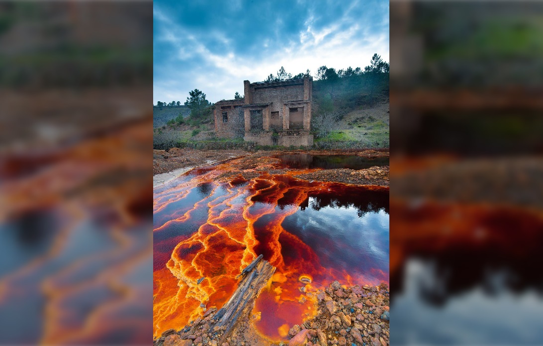 The Otherworldly Río Tinto: A River of Fire - Hasan Jasim