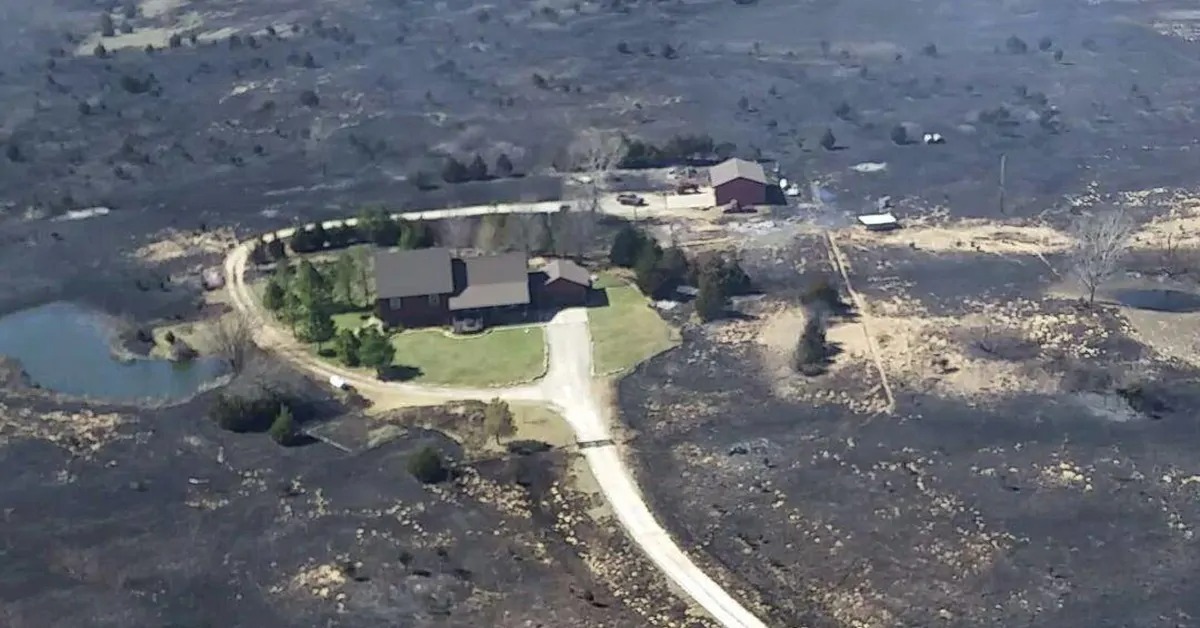 Was This House Really Saved From a Massive Wildfire Because the Owner ...