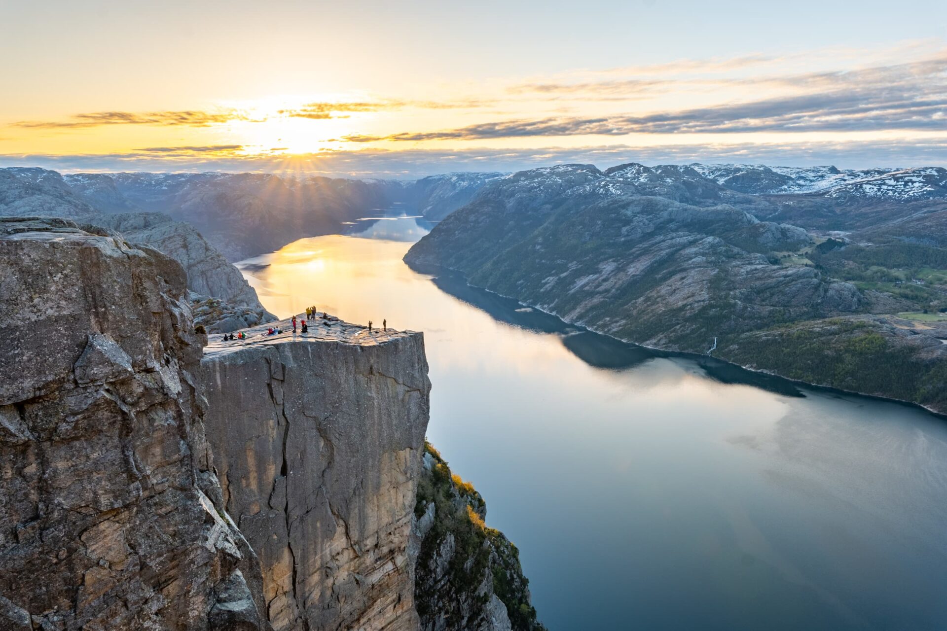 Preikestolen Cliff Norway: Awe-Inspiring Views Even for the Faint of ...