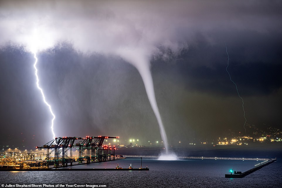Electric Photography! Storm Photos of the Year Winners Revealed - Hasan ...