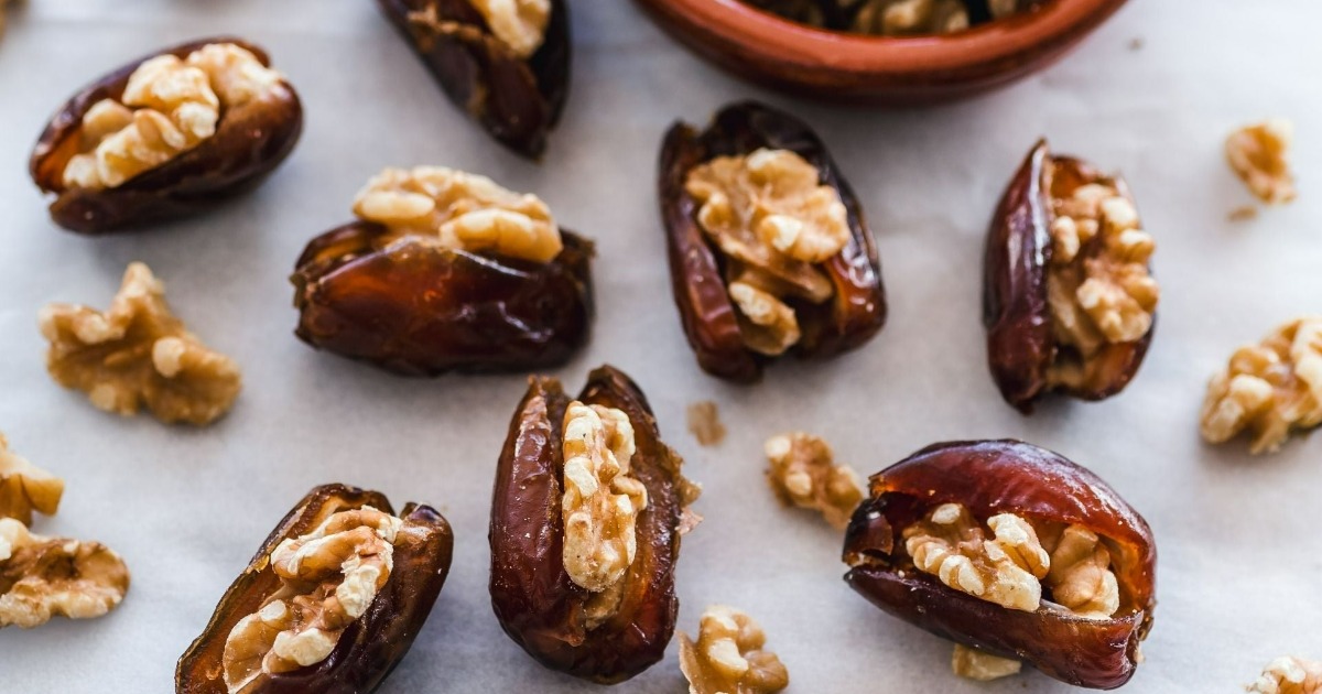 Eat four dates a day: Nature’s candy packed with nutritional power ...