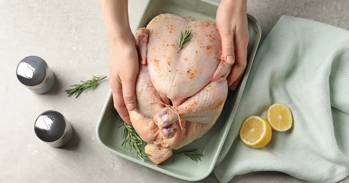 Please Don’t Wash Your Raw Turkey This Thanksgiving - Hasan Jasim