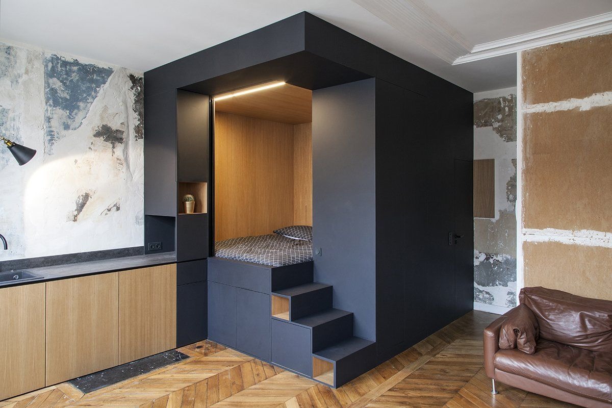 Sleeping in a Closet: The Forgotten Comfort of Medieval Box Beds ...