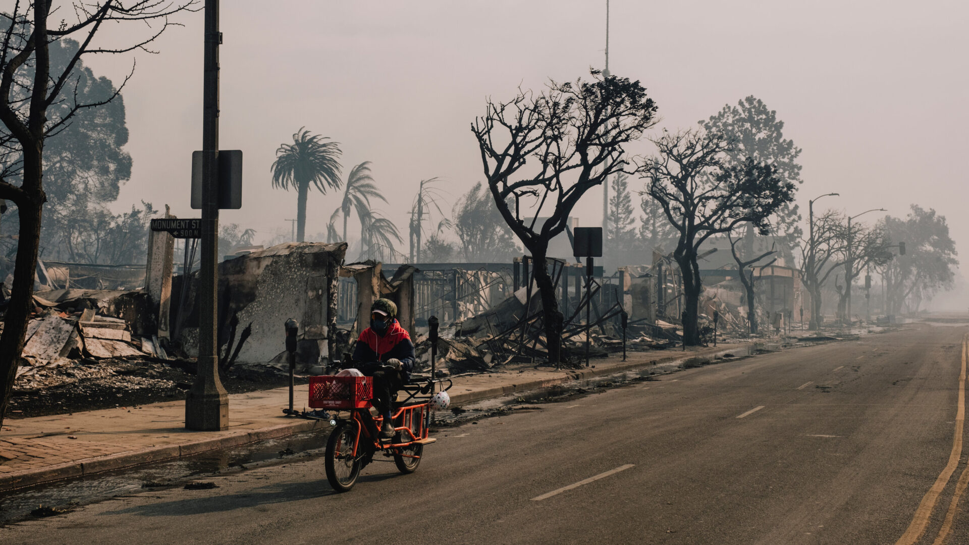 Lack of water is hampering LA fire battle. Why not use ocean water to ...